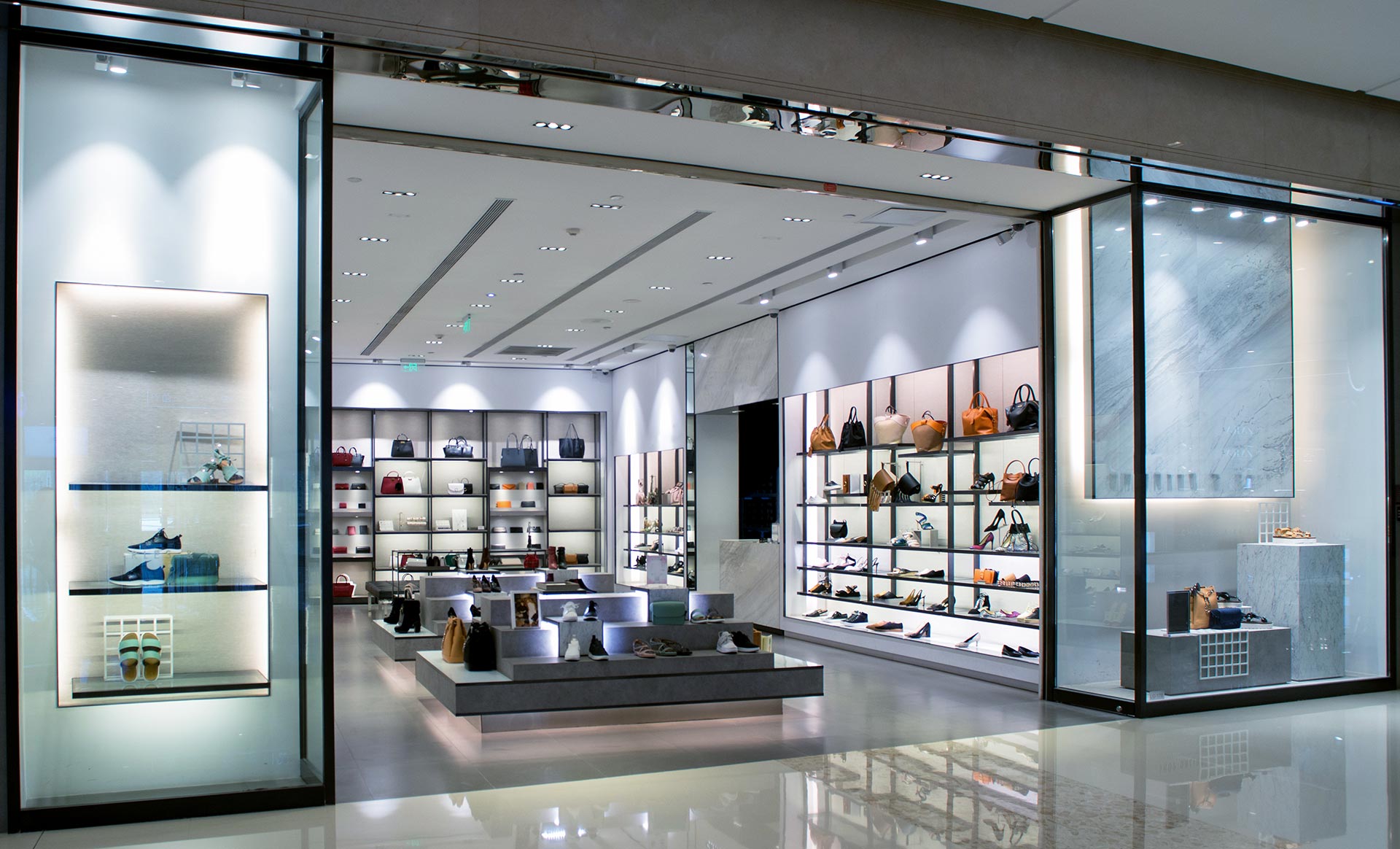 Entrance screens - : BSF Group